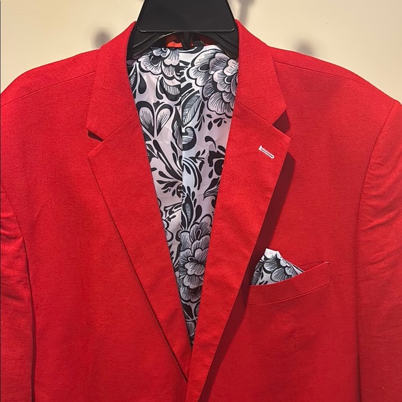 Linea Uomo | Suits & Blazers | Vibrant Red Sport Coat With Paisley ...